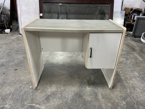 Wooden Working Desk with 1 Swing Door White Colour / Meja Kerja Kayu ...