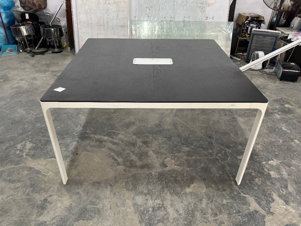 Wooden Top Large Square Table Black Colour / Meja Kayu Atas Segi Empat ...