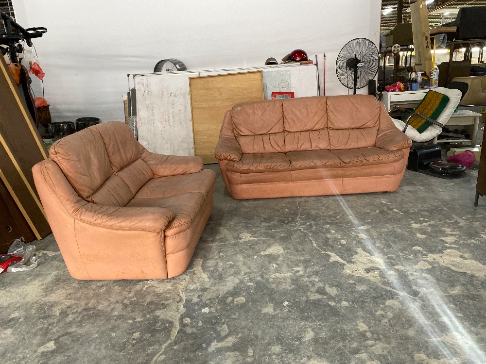 3+2 Seater Leather Sofa Light Orange Colour / Sofa Kulit 3+2 Tempat ...