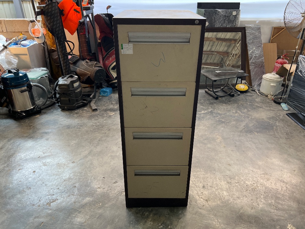 Steel Filing Cabinet 4 Layer / Kabinet Pemfailan Keluli 4 Lapisan ...
