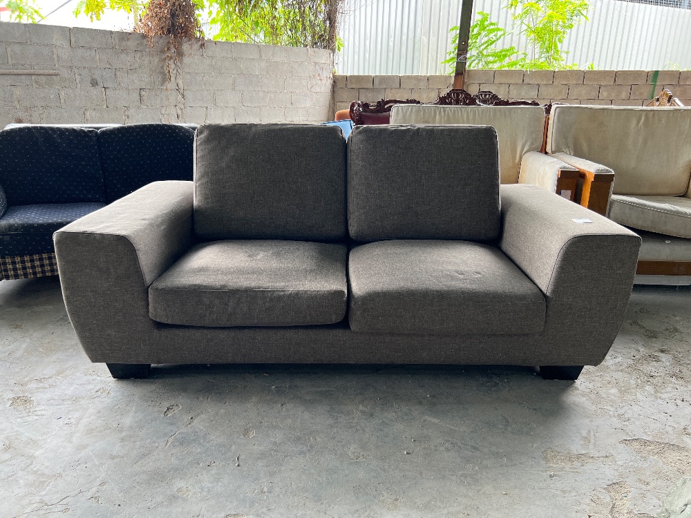 Modern and Simple Fabric 3-Seater Sofa Grey Colour / Fabrik Moden dan ...