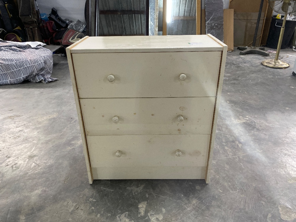 Wooden 3-tier Chest of Drawers White Colour / Almari Laci 3 tingkat ...