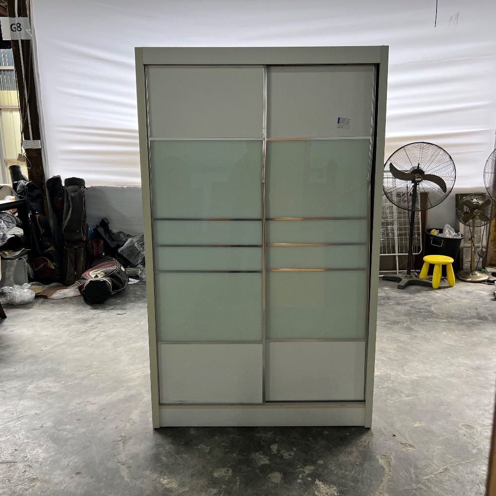 Wooden 2 Sliding Door Wardrobe White Colour / Almari Pakaian 2 Pintu ...