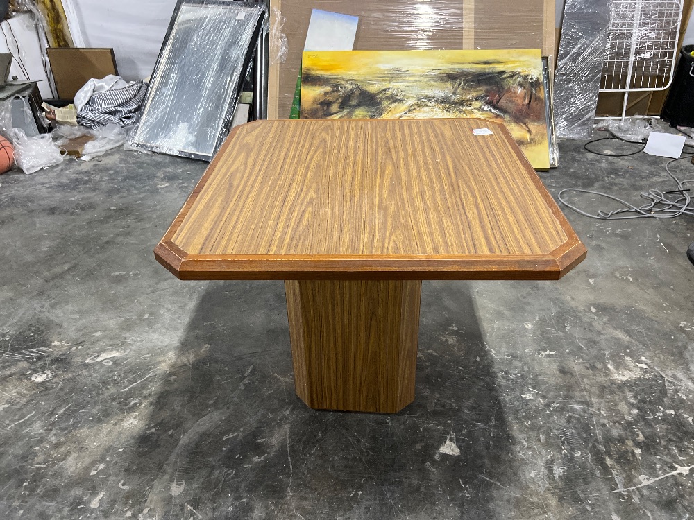 Wooden Square Shape 4 Seater Dining Table / Meja Makan 4 Seater Kayu ...
