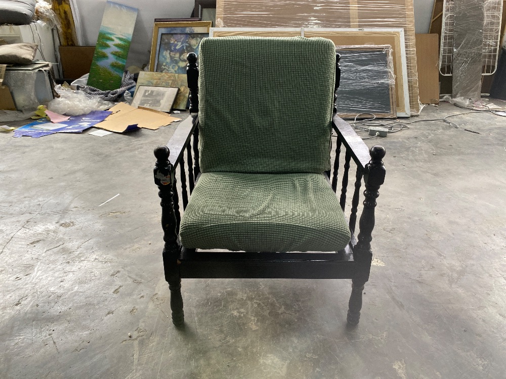 Classic Single Seater Wooden Armchair / Kerusi Berlengan Kayu Single ...