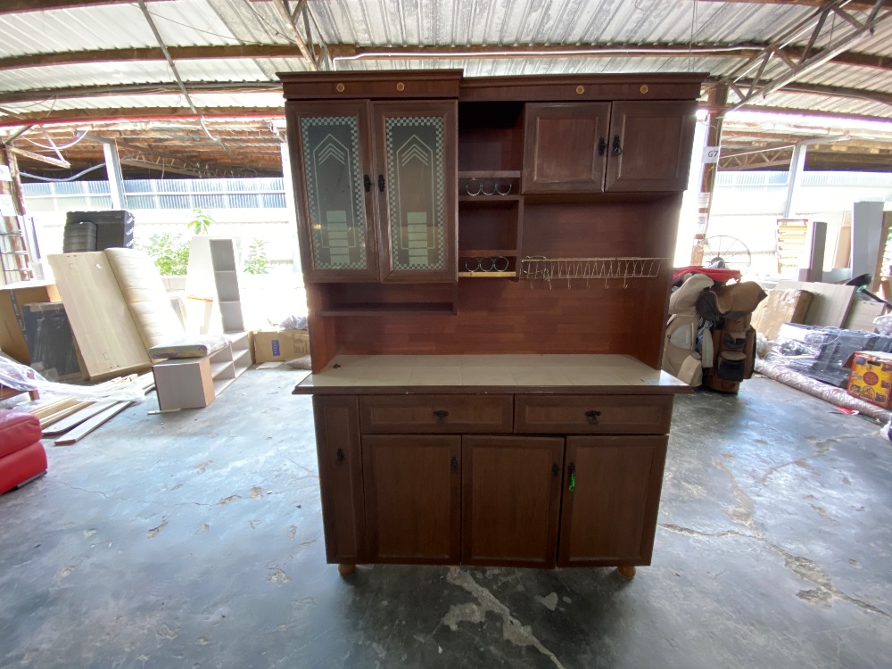Old Style Wooden kitchen cabinet / Kabinet dapur kayu Gaya Lama ...