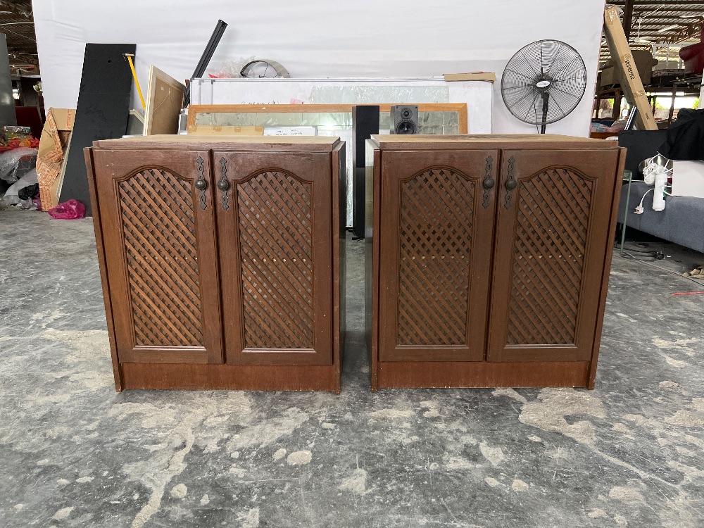 Old School Design Wooden 2 Door Low Cabinet Brown Colour / Rekaan Gaya ...