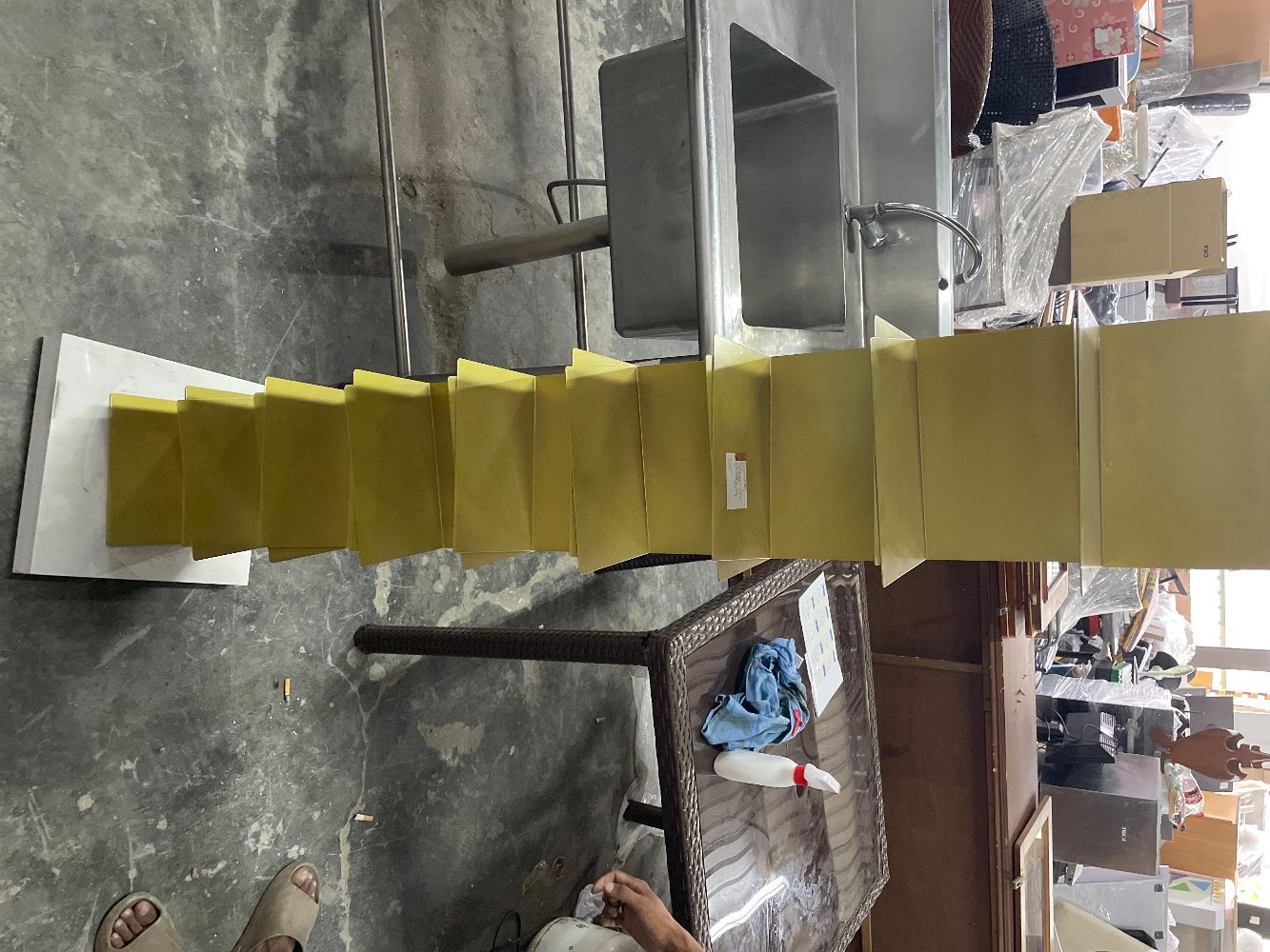 9-Tier Shelving Unit Golden Colour / Unit Rak 9 Tingkat Warna Keemasan ...