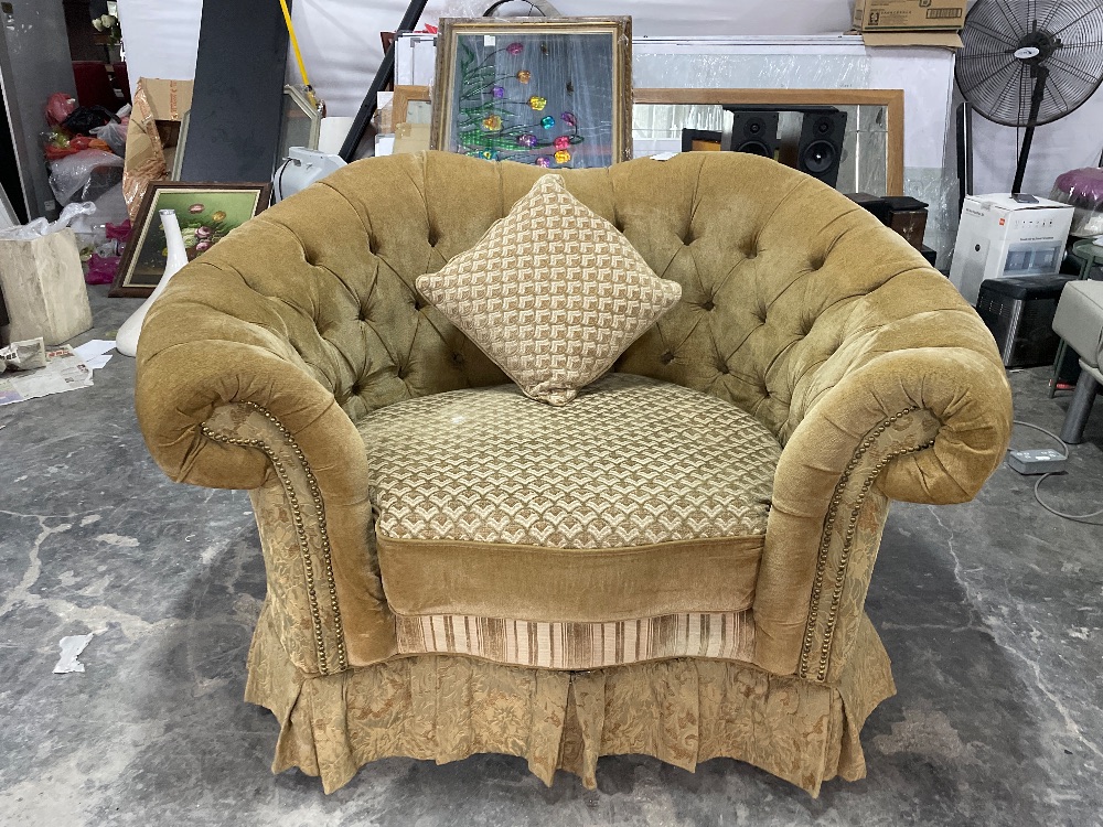 Classic Design Fabric Armchair / Kerusi Berlengan Fabrik Rekaan Klasik ...