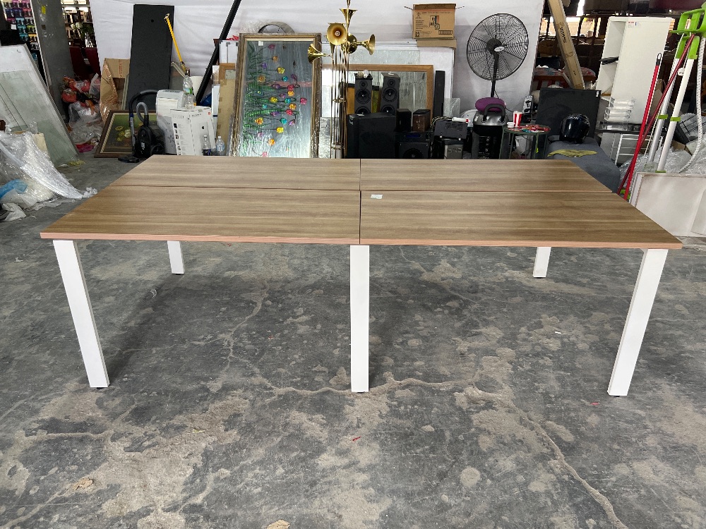 Long Wood White Metal Frame Office Desk / Meja Pejabat Bingkai Logam ...