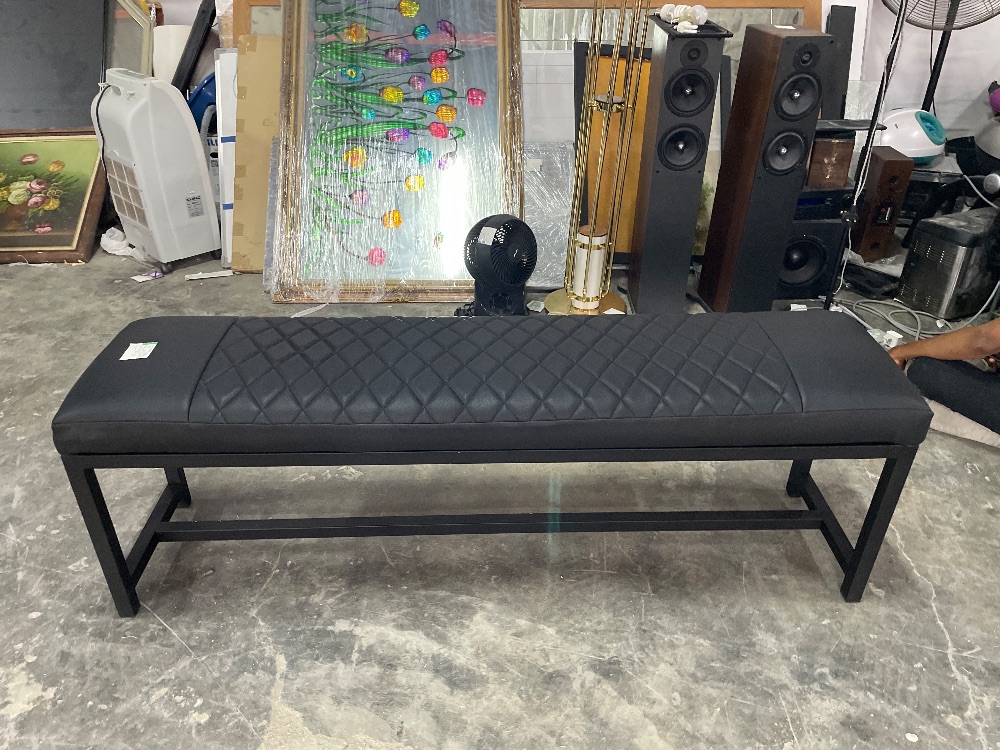 Long Seater Leather Bench Black Colour / Bangku Kulit Tempat Duduk ...