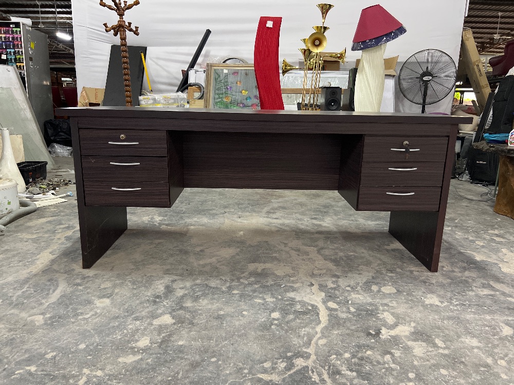 Wooden Study Desk with Drawers Black Colour / Meja Belajar Kayu dengan ...