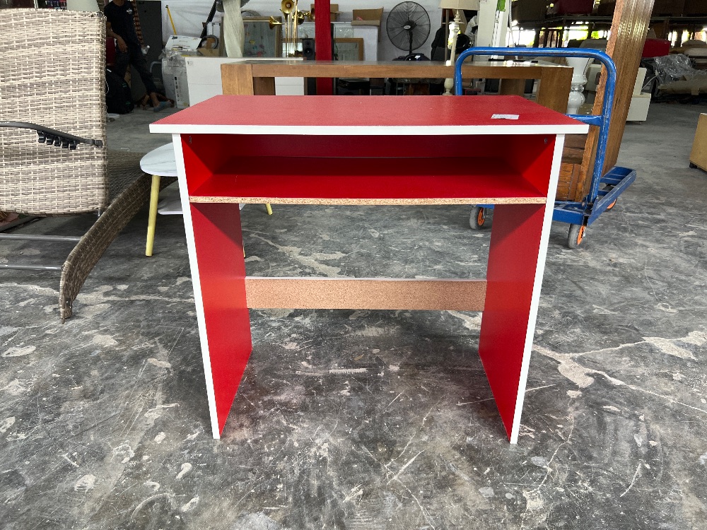 Wooden Study Table Red Colour / Meja Belajar Kayu Warna Merah - Unearth ...