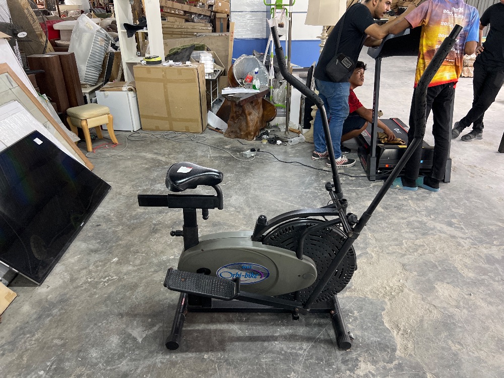 ORBITREK 4 in 1 Elliptical Cycling Machine / Mesin Berbasikal Elips ...