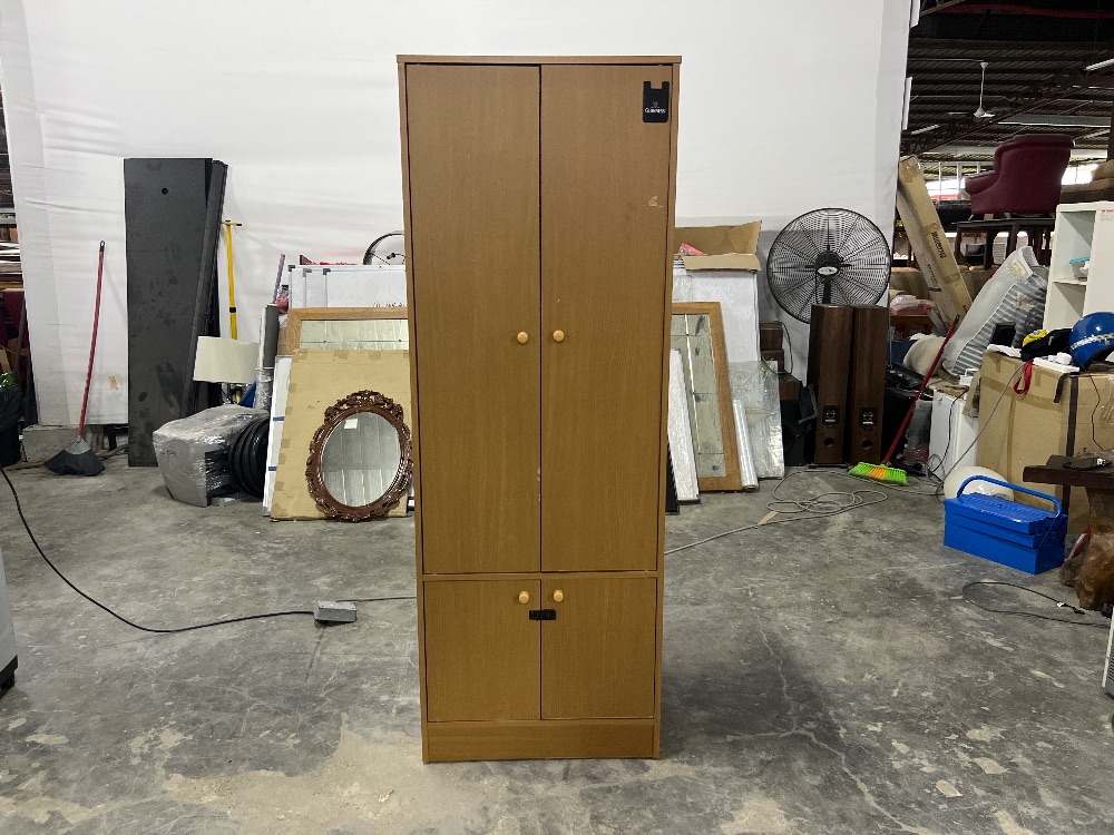 Wooden 2 Door Wardrobe Brown Colour / Almari Pakaian 2 Pintu Kayu Warna ...