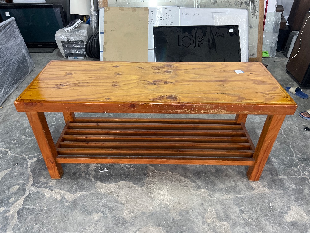 Wide Brown Wooden Side Table / Meja Sisi Kayu Coklat Lebar - Unearth Store