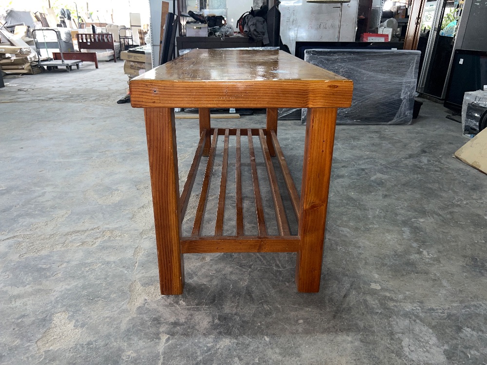 Wide Brown Wooden Side Table / Meja Sisi Kayu Coklat Lebar - Unearth Store