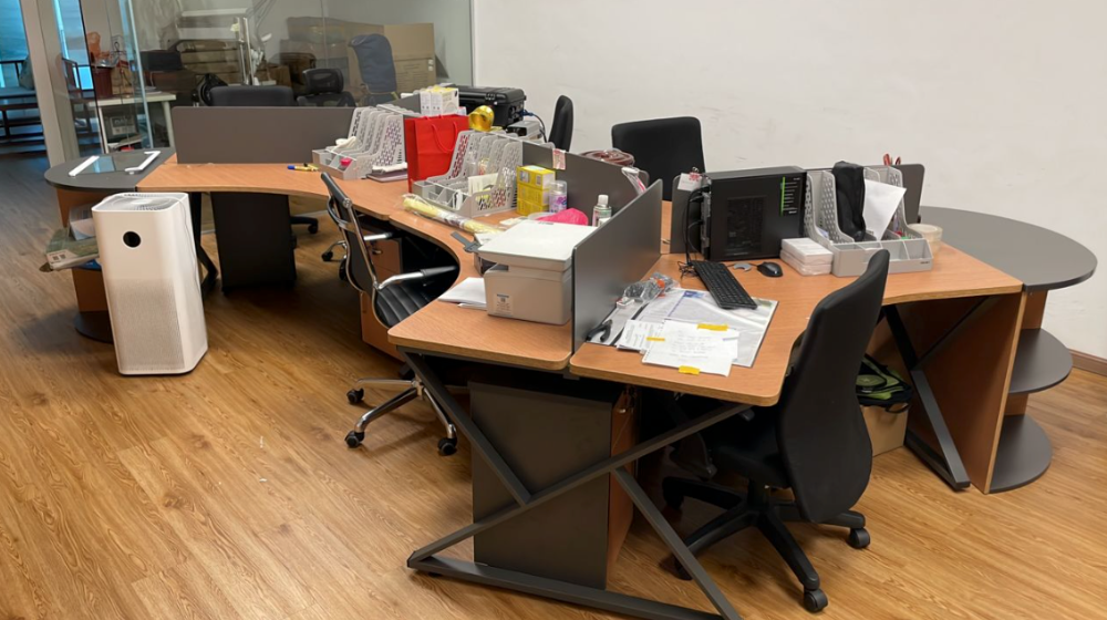 Wooden Left-Side Curved Work Desk - Unearth Store