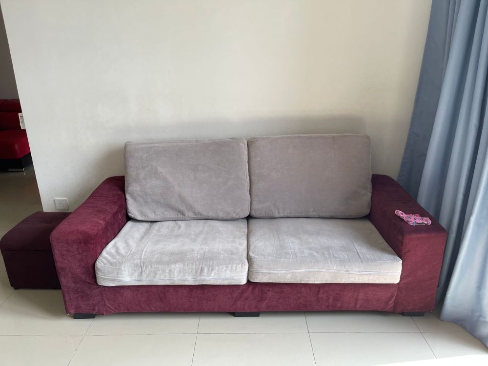 Maroon 2-Seater Sofa - Unearth Store