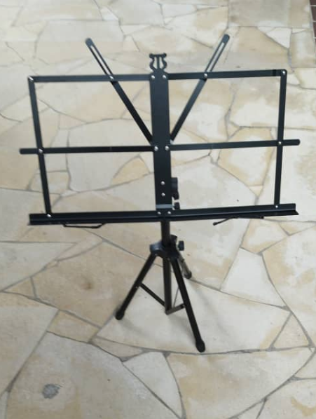 Music Note Stand - Unearth Store