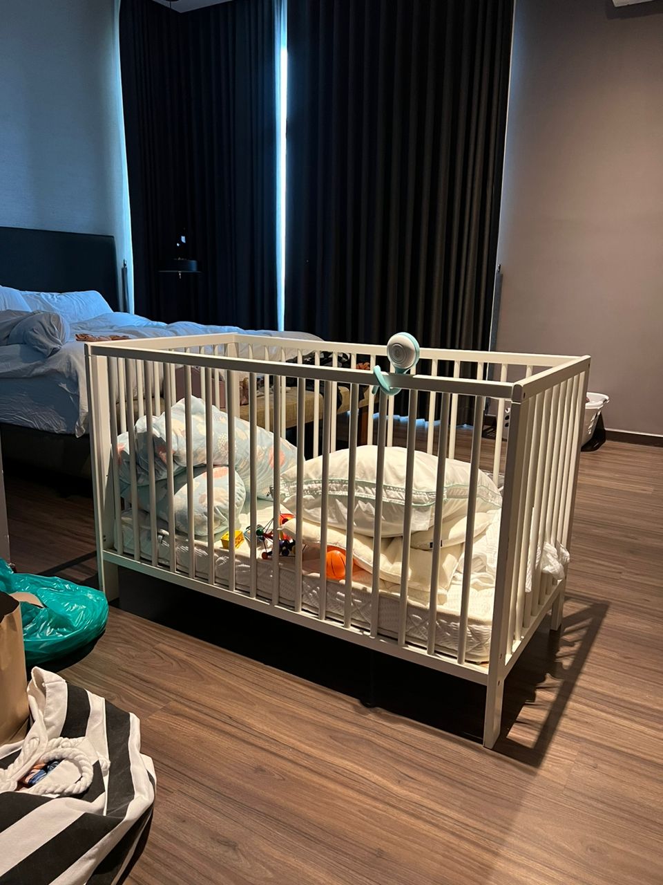 White Wooden Baby Cot - Unearth Store