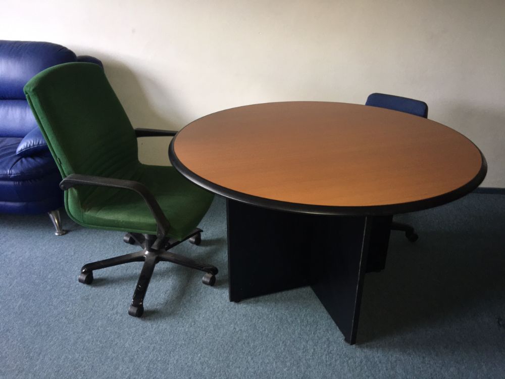 Round Wooden Office Desk - Unearth Store