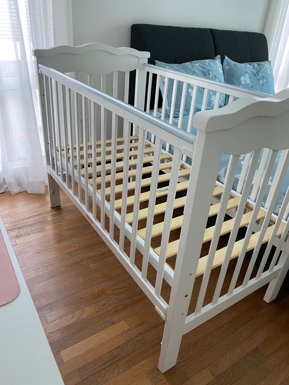 White Wooden Baby Cot - Unearth Store
