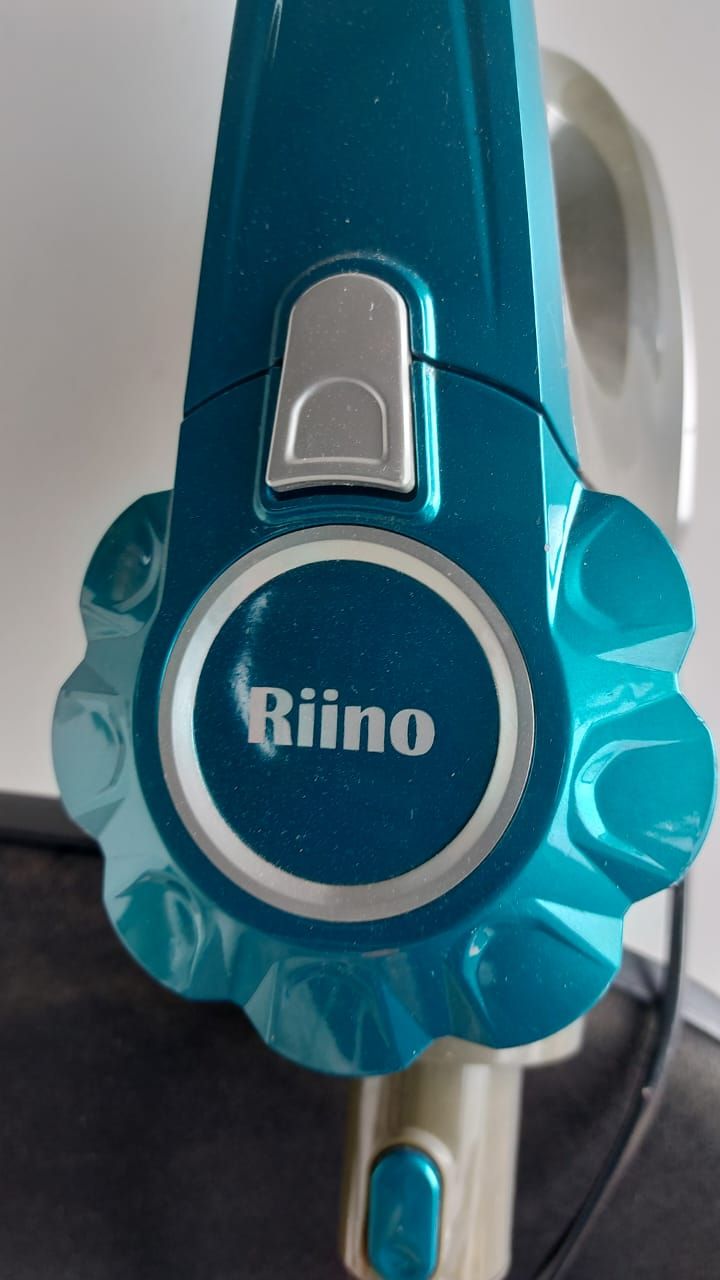 Riino Vacuum Cleaner - Unearth Store