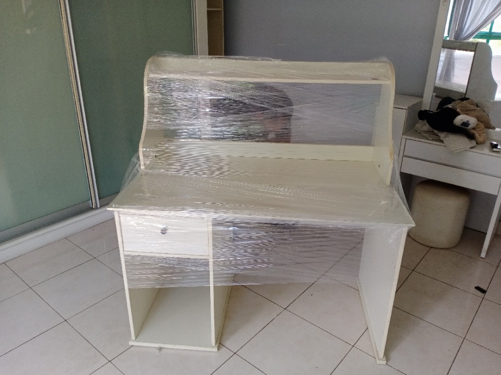 Ikea study desk - Unearth Store