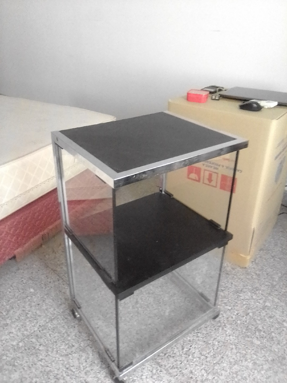 steel & glass rack - Unearth Store