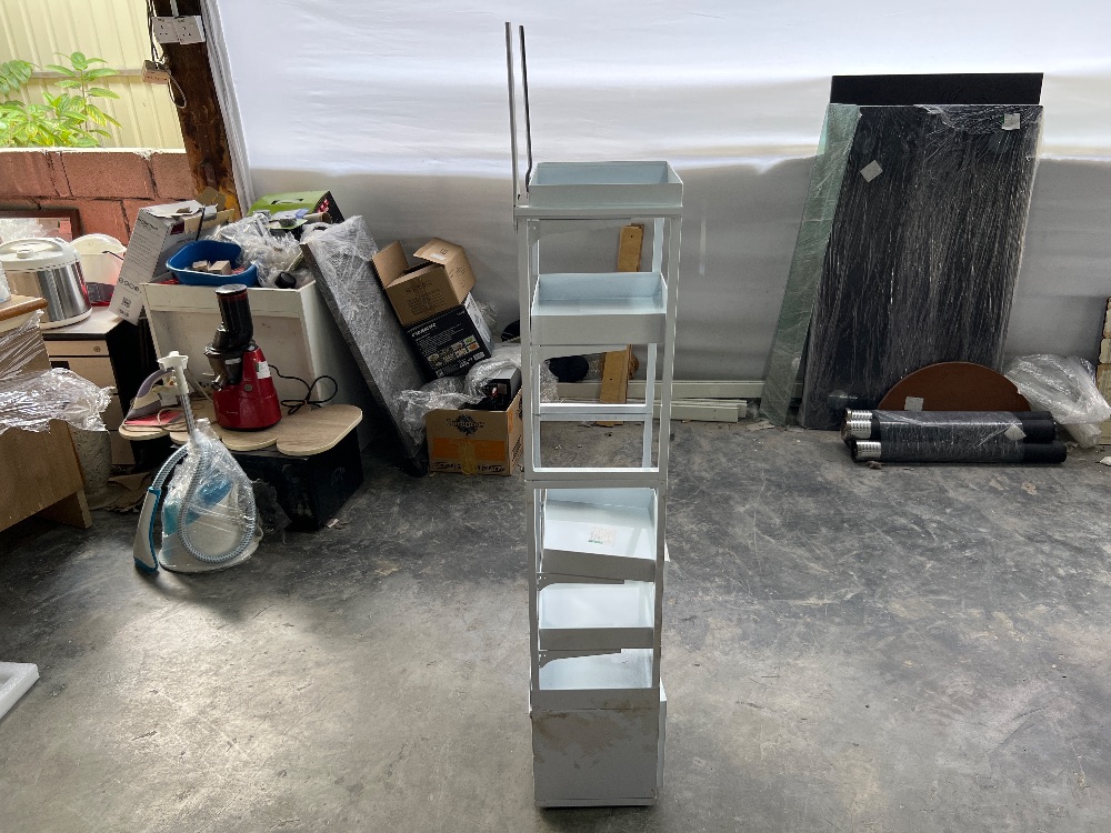 metal standee - Unearth Store