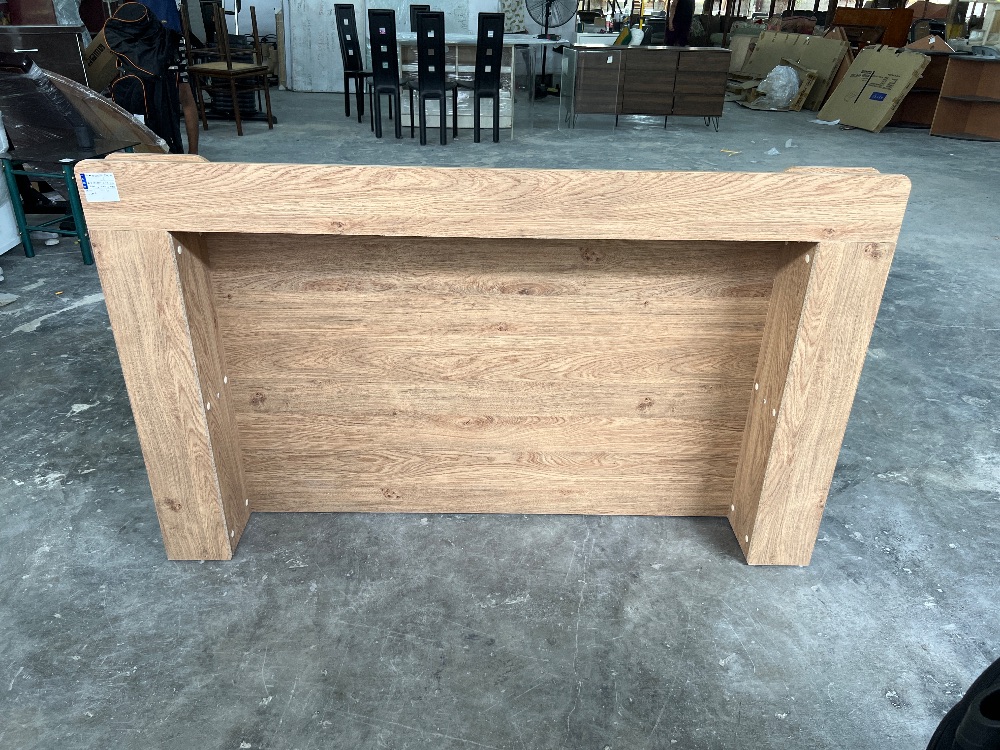 Wooden Queen Size Bed Frame with Headboard Shelf Oak Colour / Rangka ...