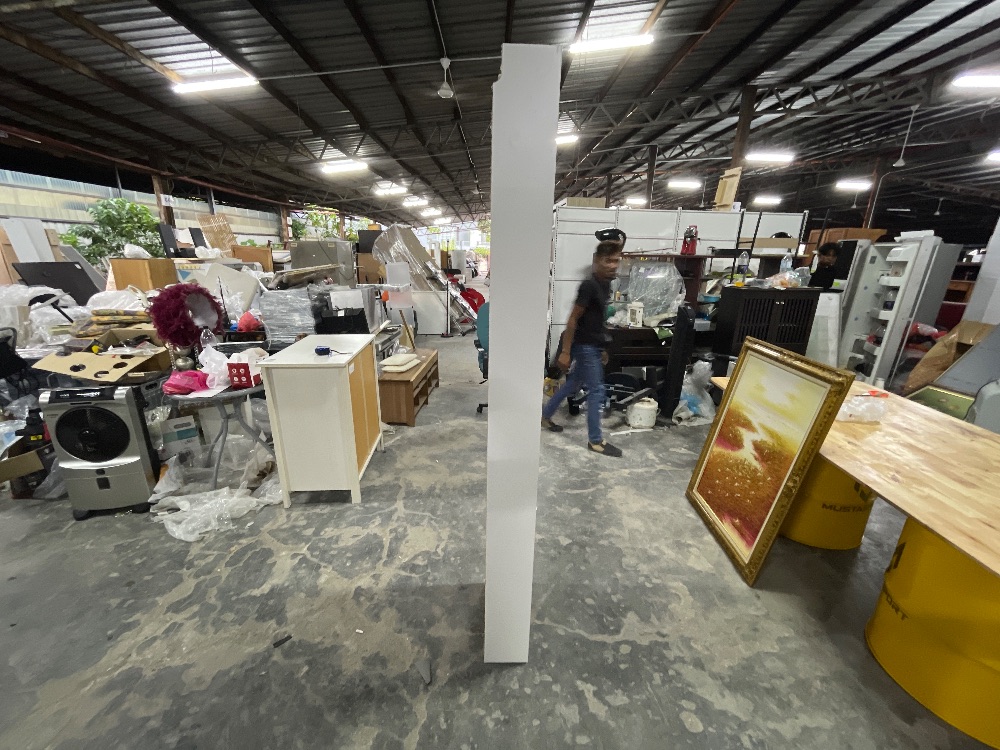 IKEA Gnedby White Wooden 12 Tier Shelving Unit / Unit Rak 12 Tingkat ...