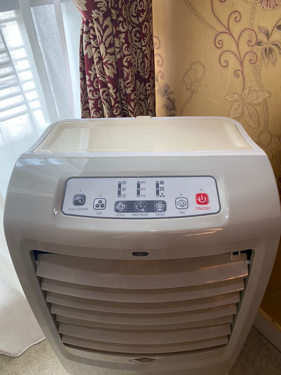 Midea Portable Air-conditioner - Unearth Store