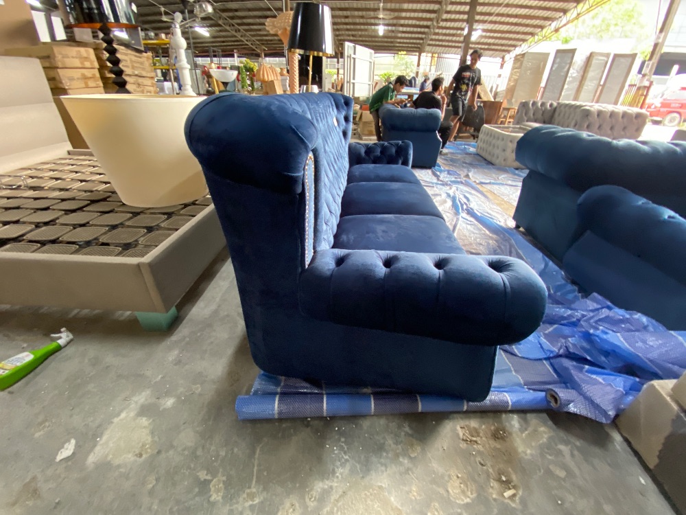 Blue Velvet Chesterfield 3 Seater High Back Sofa / Chesterfield Sofa ...