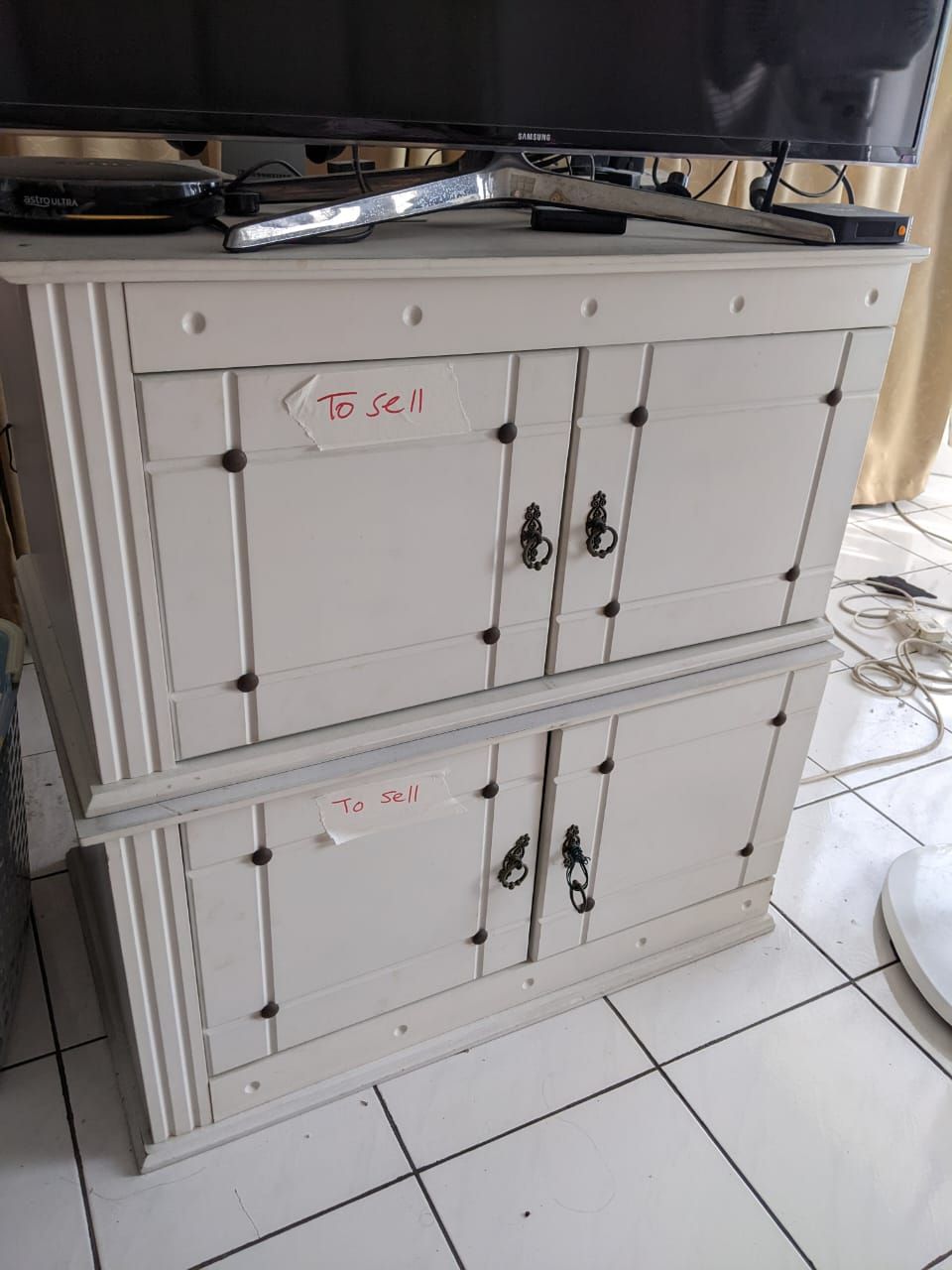 White Wooden Low Cabinet / Kabinet Rendah Kayu Putih - Unearth Store