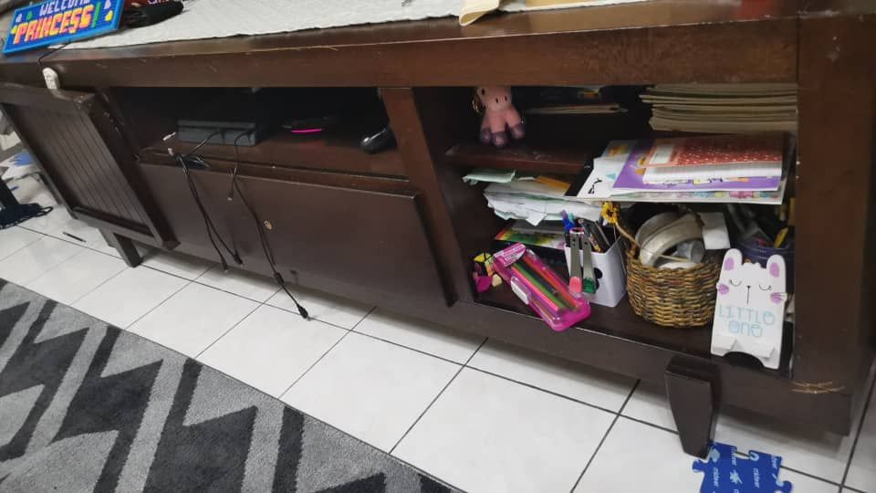 Wooden Tv Cabinet / Kabinet Tv Kayu - Unearth Store