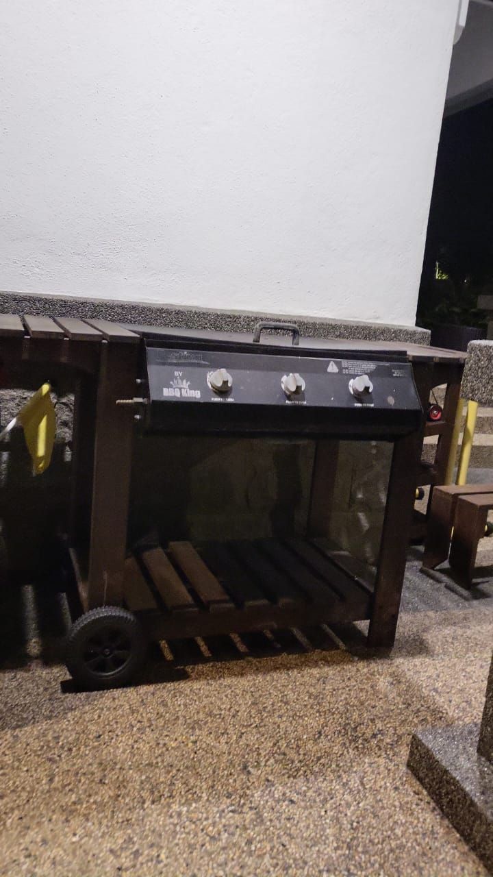 BBQ KING Portable BBQ Pit with Wheels / BBQ KING Pit BBQ Mudah Alih ...