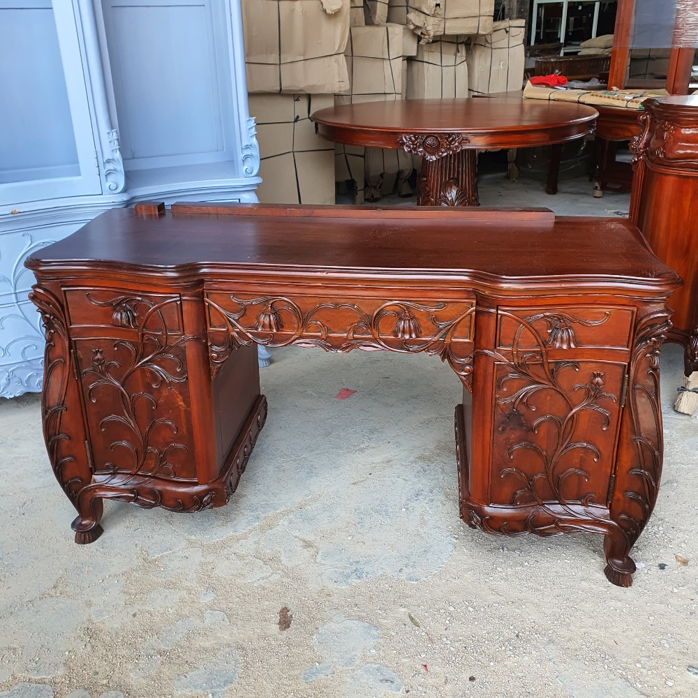 wooden study table Small | Meja Belajar Kayu Kecil (NEW) - Unearth Store