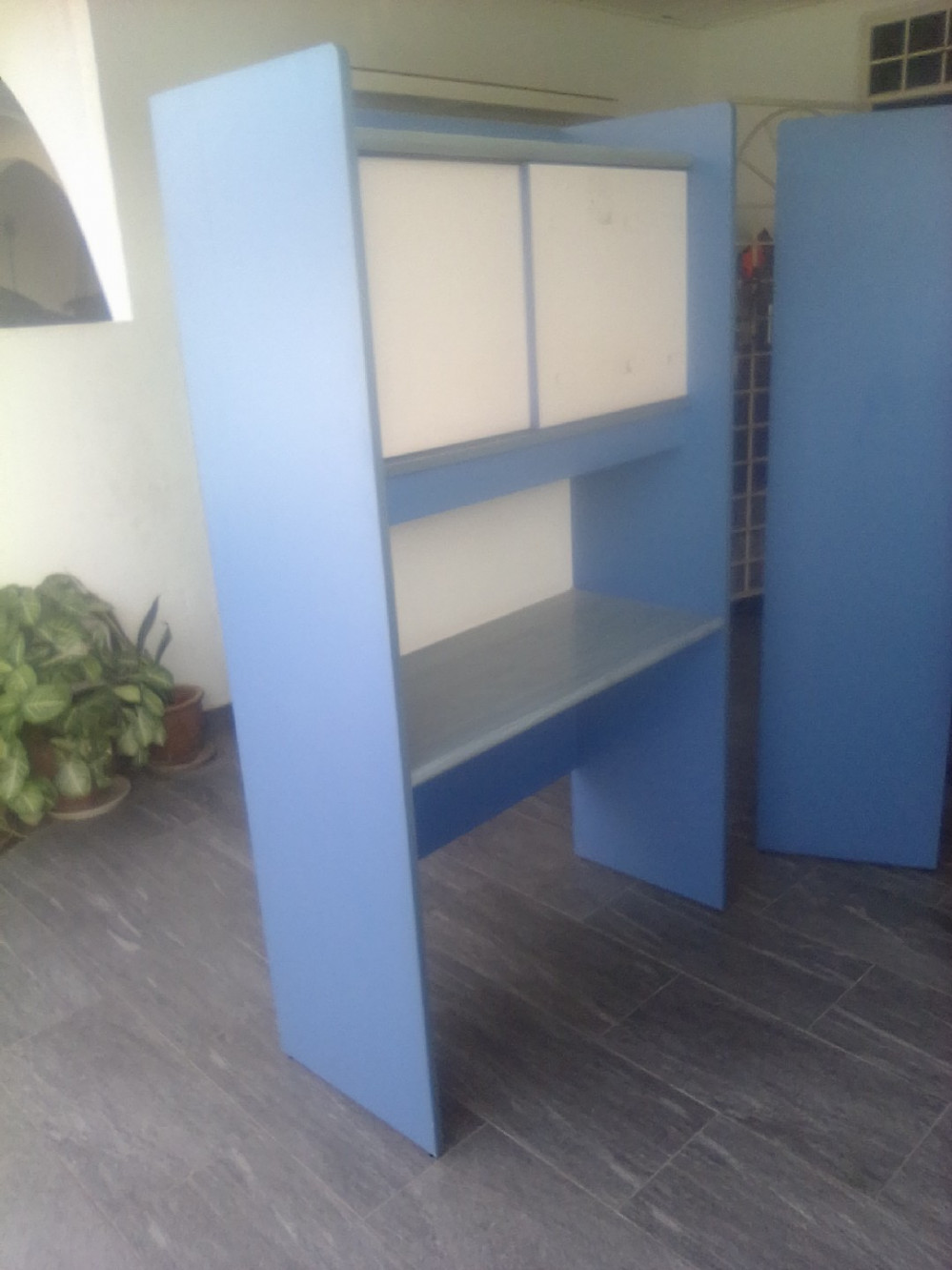 Wooden Study Desk Blue Colour / Meja Belajar Kayu Warna Biru - Unearth ...