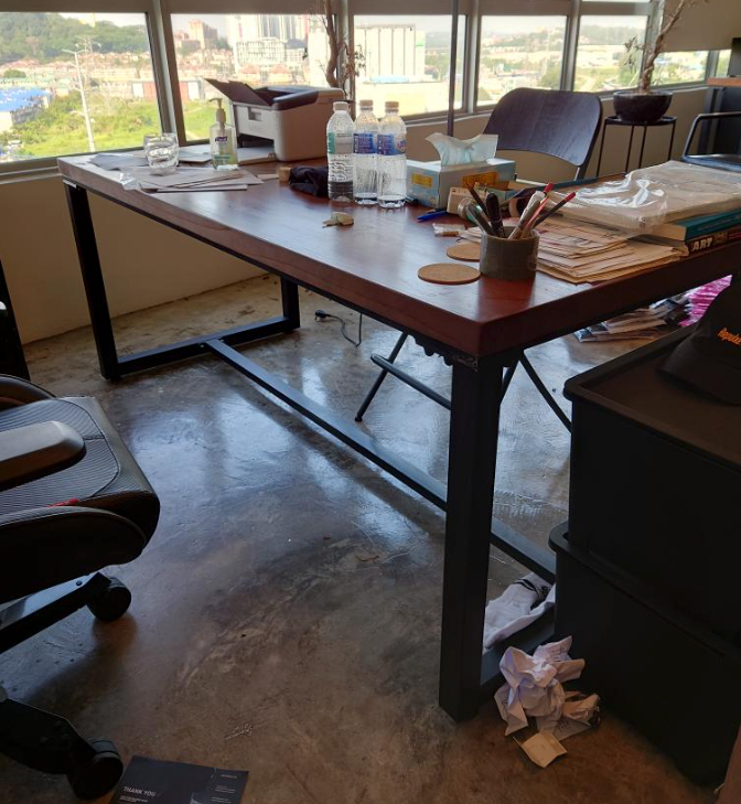 (S)Solid Wood Metal Frame Office Desk / Meja Pejabat Bingkai Logam Kayu ...