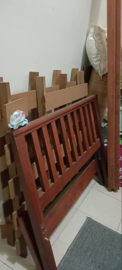 Wooden Single Size Bed Frame / Rangka Katil Saiz Single Kayu - Unearth ...